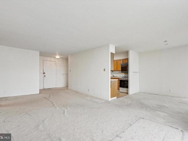 3900 Ford Road # 15C