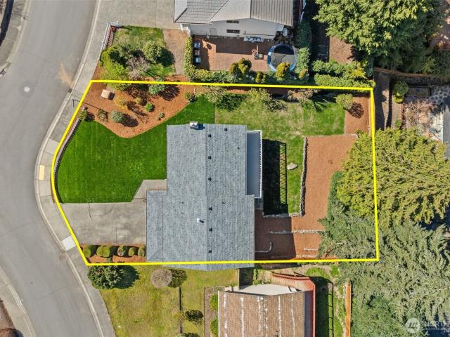 3900 SW 328th Pl, Federal Way, WA 98023 | MLS #2504 | Compass
