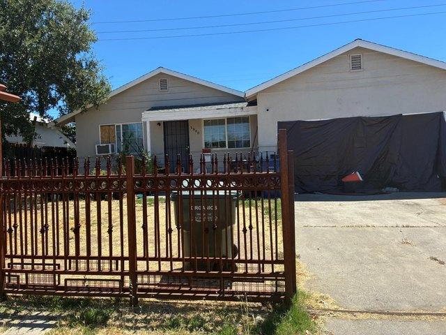3900 Santa Fe Way, Sacramento, CA 95660