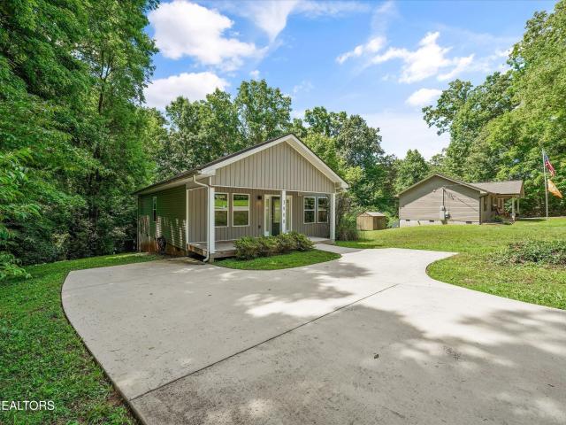 3900 Wayne Drive