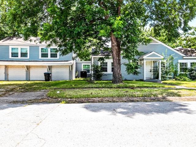 3901 Moulton St, Greenville, TX 75401
