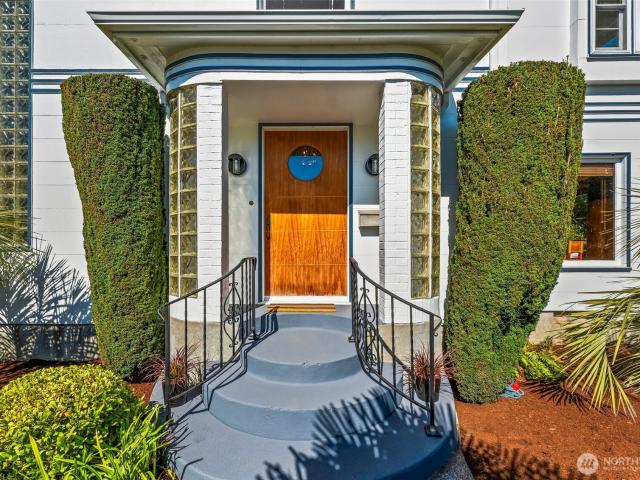 3901 N 37th