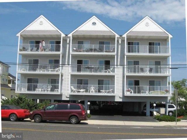 3901 Ocean Ave Apt 14, Brigantine, NJ 08203