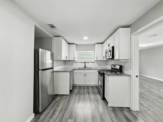 3901 Oneal St, Greenville, TX 75401 | MLS #21173 | Compass