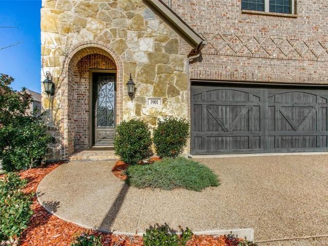 3901 Bentley Drive