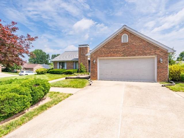3901 Bordeaux Loop S, Owensboro, KY 42303