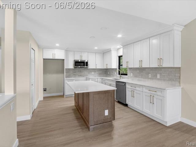3901 Highlander Way
