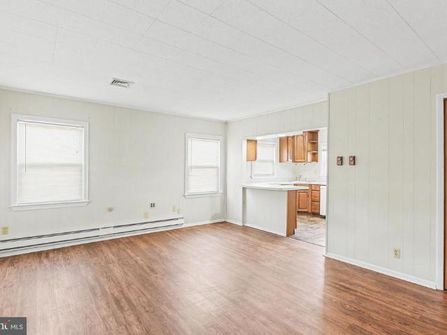 3901 Kingsley Drive