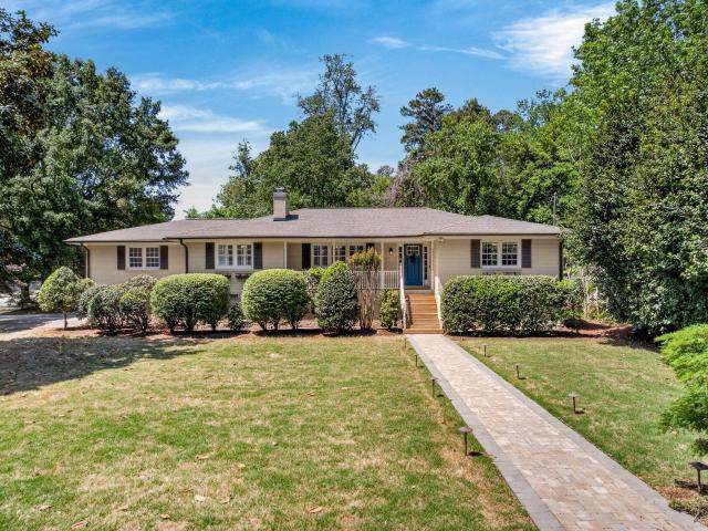 3901 Quail Hollow Drive