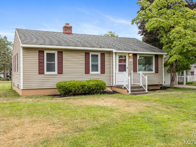 3901 Suburban Shores Drive
