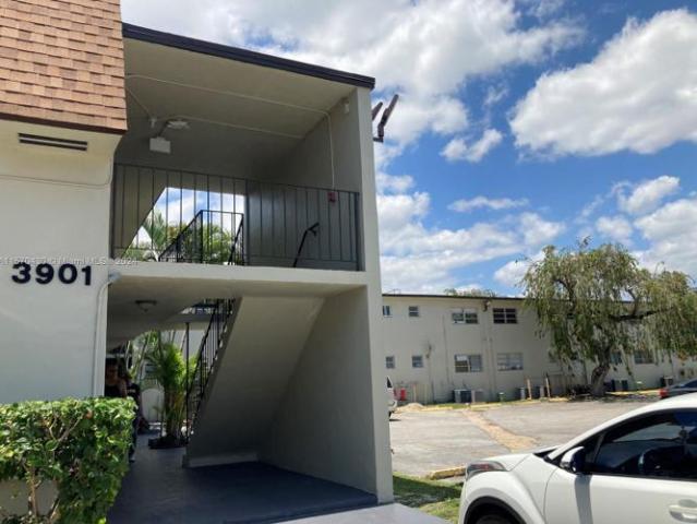 3901 SW 112th Ave #31, Miami, FL 33165