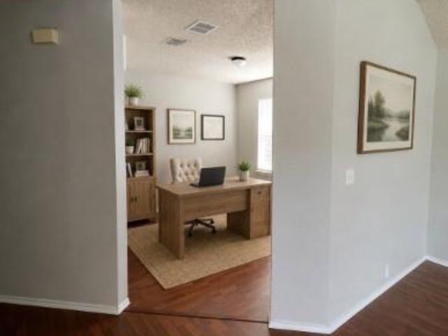 3901 Sonoma Drive