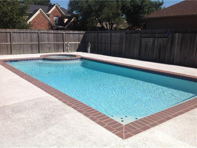 3901 Spring Garden Drive