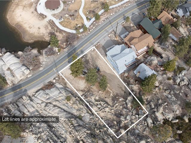 39027 Big Bear Blvd, Big Bear Lake, CA 92315 | MLS #32600 | Compass