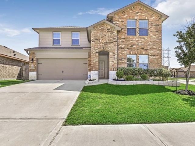 3902 Country Club Dr, Baytown, TX 77521
