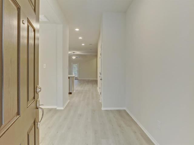 3902 Crockett Ave, Lago Vista, TX 78645 | MLS #1647 | Compass