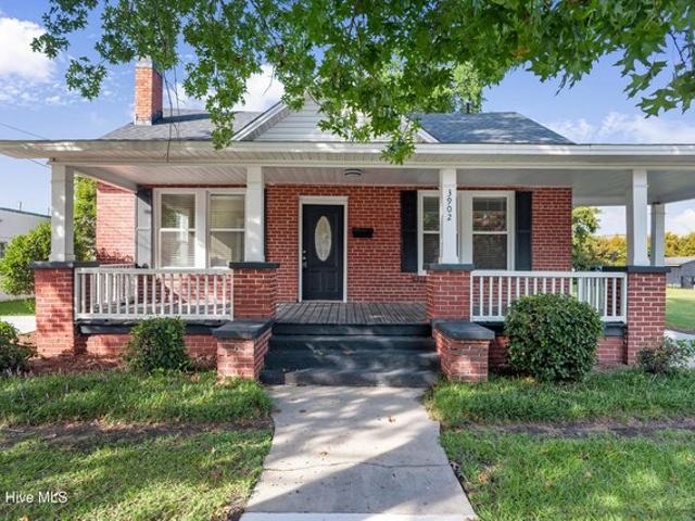 3902 West Wilson St, Farmville, NC 27828
