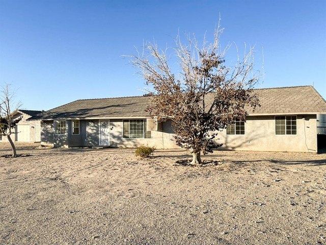 39036 Sage St, Lucerne Valley, CA 92356