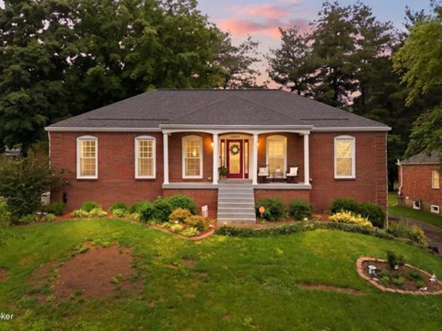 3903 Bayonne Ct, Jeffersontown, KY 40299