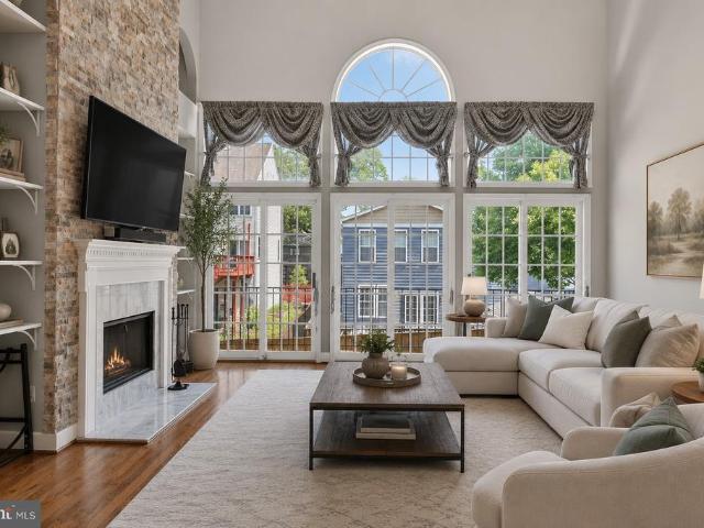 3903 Courtland Circle