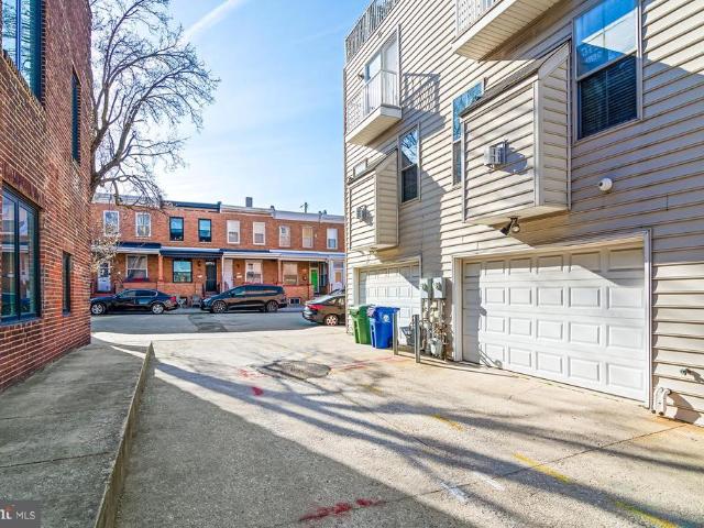 3903 Fleet Street
