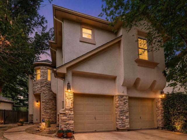 3903 Gaines Ct
