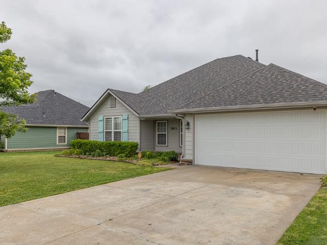 3903 Grand Valley Drive