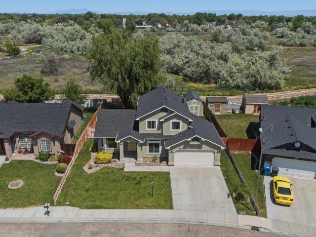 3903 Stonehedge Way