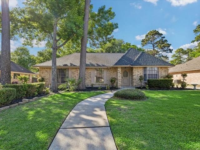 3903 Valley Haven Dr, Houston, TX 77339