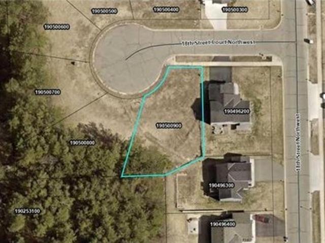 390 18th Street Ct NW, Sauk Rapids, MN 56379