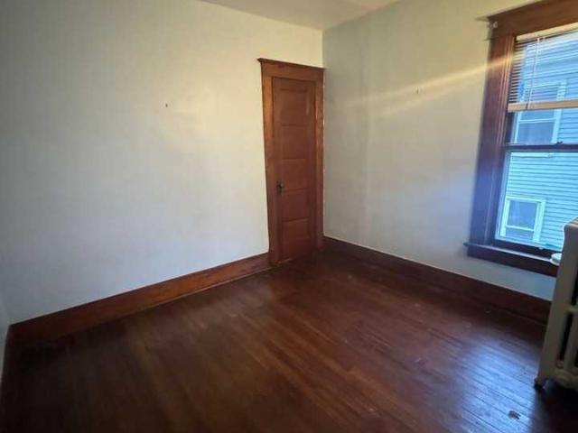 390 392 Locust Av Amsterdam, NY 12010 3 Bedroom Apartment for Rent at 390 Locust Ave, Amsterdam, NY 12010
