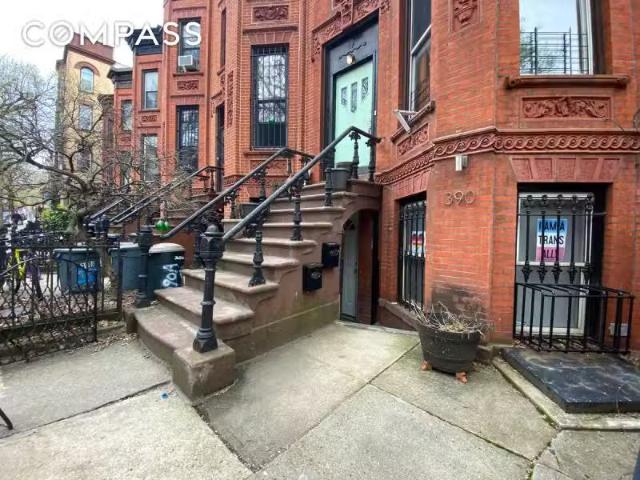 390 5th Street, 1, Brooklyn, NY 11215