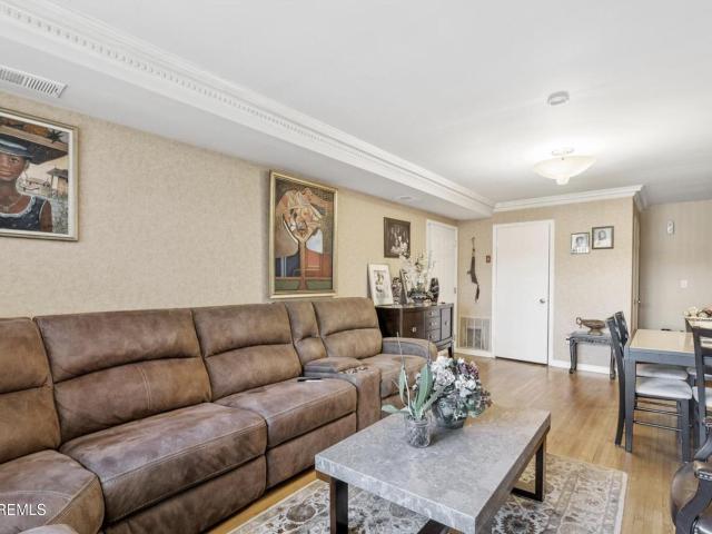 390 College Drive Unit 390