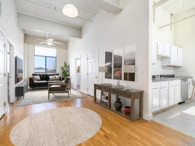 390 Charles St #201, Bridgeport, CT 06604