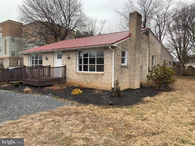 390 Alexander Spring Road