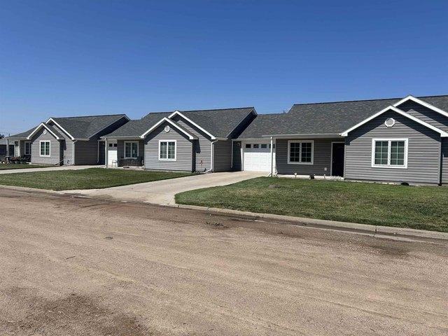390 Ash St, Grainfield, KS 67737