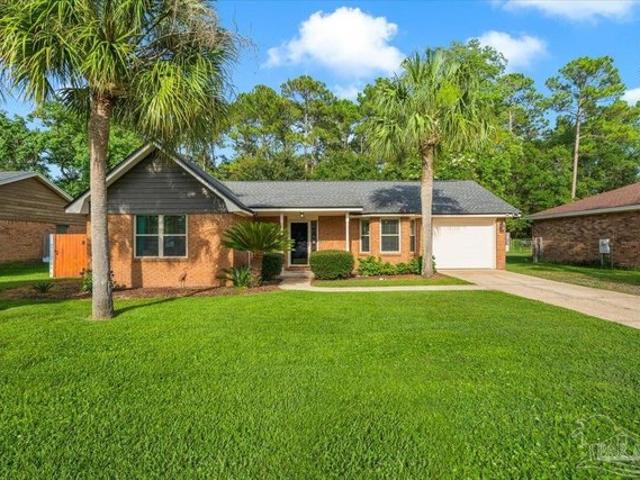 390 El Matador Trl, Pensacola, FL 32506