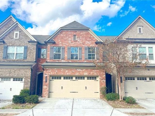 390 Holdings Dr, Lawrenceville, GA 30044