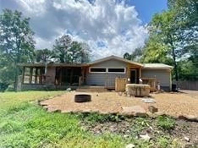 390 Haddock Dr, Blue Ridge, GA 30513