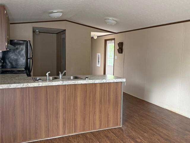 390 Hidden Oaks Drive