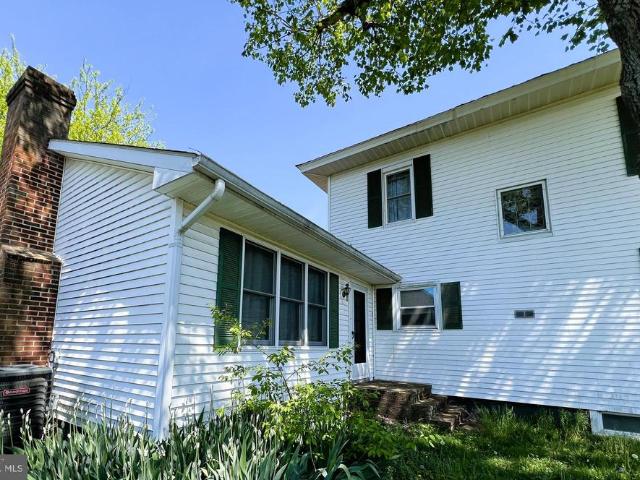 390 Hurtt Avenue