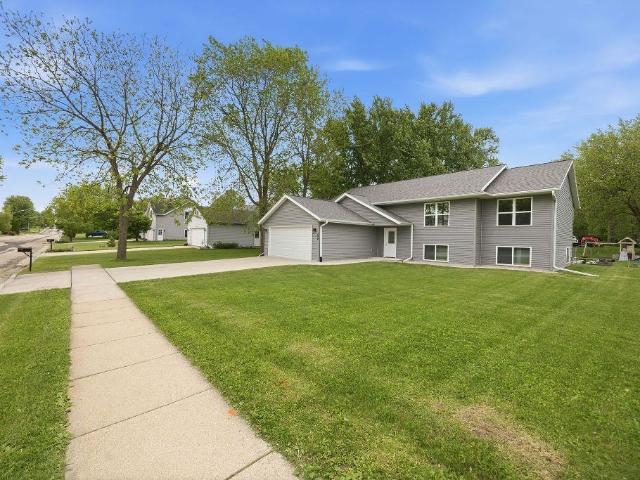 390 Meadow Lane