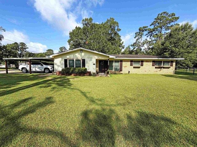390 N Mayhaw Dr, Vidor, TX 77662