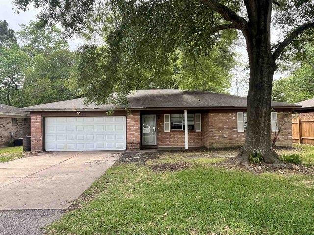 390 Norvell St, Beaumont, TX 77707