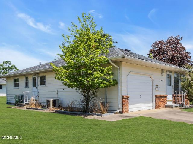 390 Saint Thomas Drive