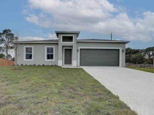390 Sarah Rd SW, Palm Bay, FL 32908