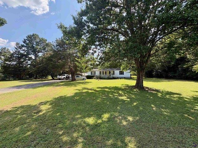 390 Peach Rd, Byron, GA 31008