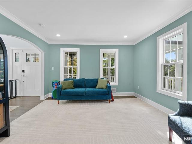 390 Prospect Street