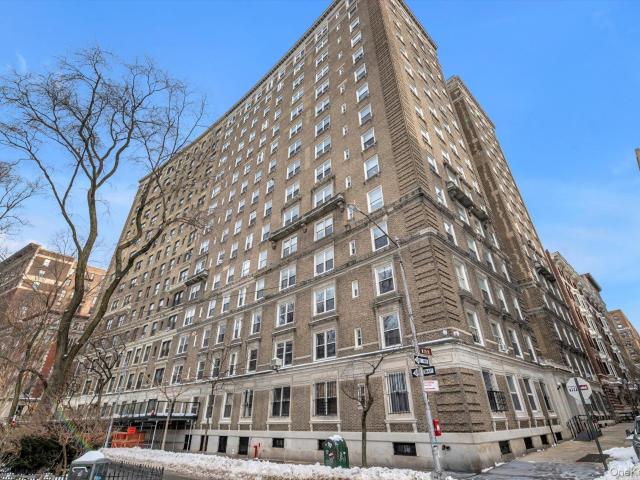 390 Riverside Drive 12AC