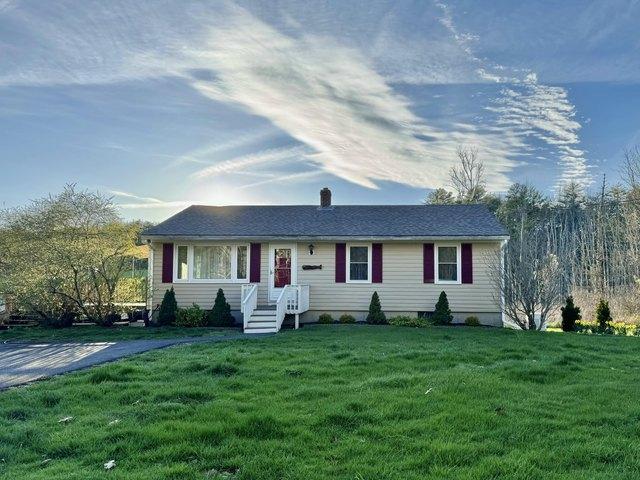 390 Ridge Rd, Bath, ME 04530